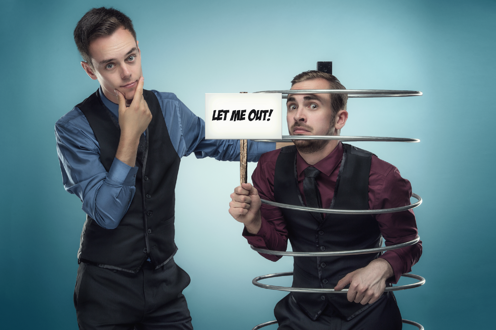 Bio | Jay & Joss | Young, Vibrant and Witty Award-winning Magicians